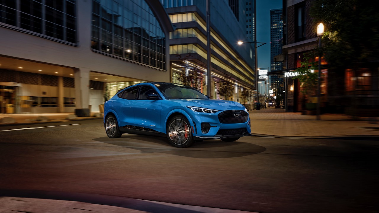 New Ford F-150, Mustang Mach-E can drive themselves over 160,00km of US ...