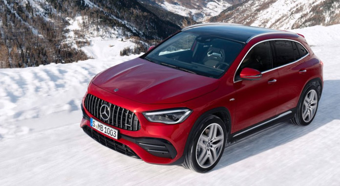 Mercedes-AMG GLA-Class Reviews & News - Chasing Cars
