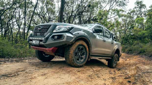 Nissan Navara Pro-4X and Warrior prices up $600, but seats get an ...