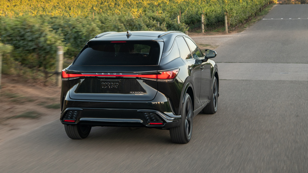 Lexus RX500h F Sport Performance 2023 review - Chasing Cars