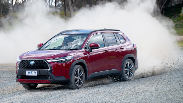 Toyota Corolla Cross Atmos Hybrid AWD 2023 review - Chasing Cars