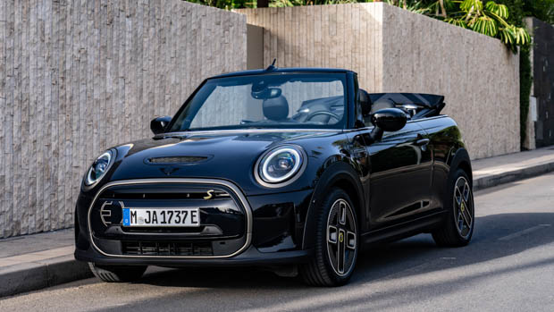 Mini Electric Convertible 2023: drop-top BEV hatch revealed for Europe ...