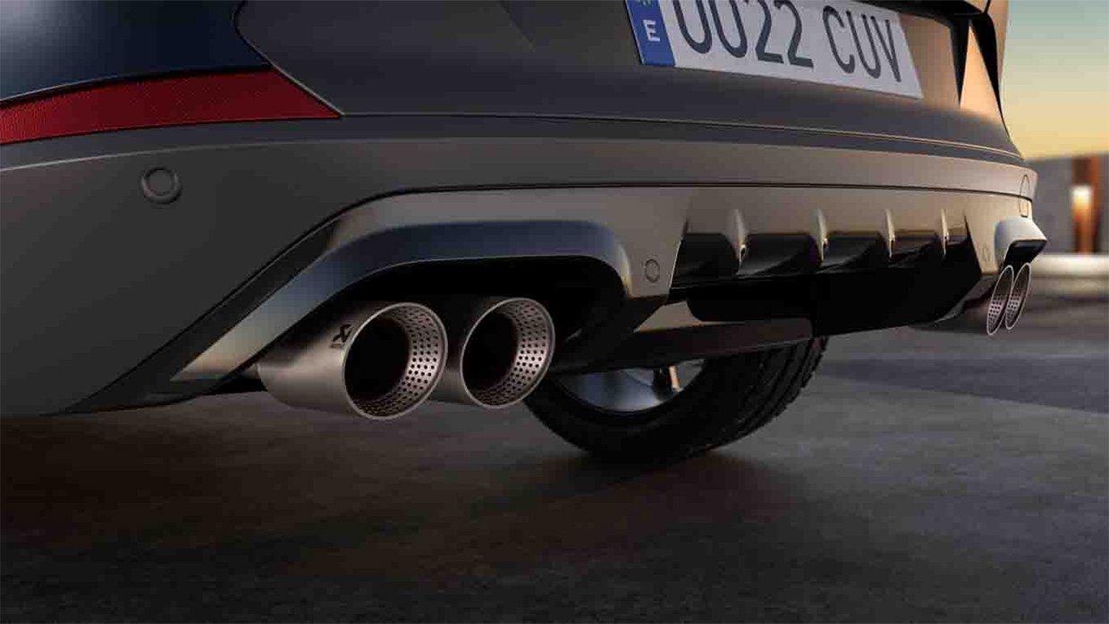 Cupra Formentor gains crackle-and-pop Akrapovic titanium exhaust option ...