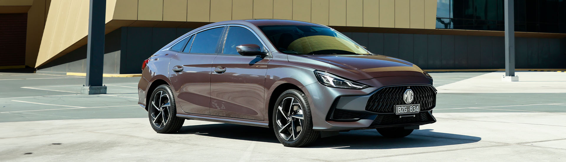 MG5 Essence 2024 review - Chasing Cars