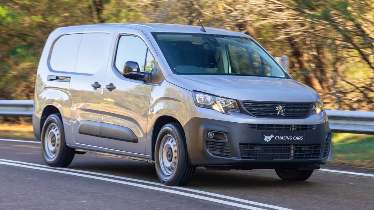 Peugeot E-Partner Pro 2024 review and GVM test - Chasing Cars