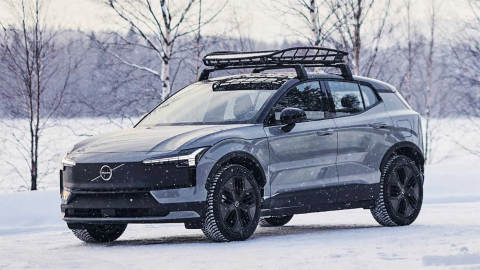 Every new Volvo model coming: XC90 and XC60 Hybrid SUVs, EX30CC off-road EV SUV, ES90 EV sedan ...