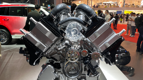 GWM shocks with new twin-turbo petrol V8 plug-in hybrid, destined for ...