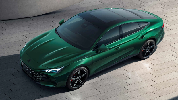 MG debuts turbo front-drive MG7 sedan set to bump shoulders with Toyota ...