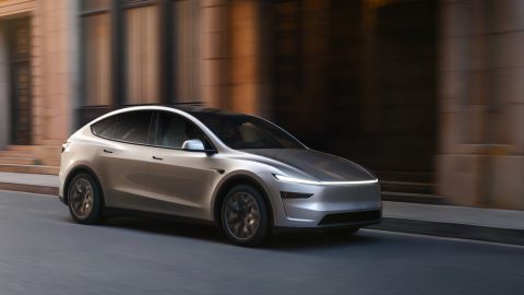 Tesla’s six-seater is here! Tesla Model Y L 2026 priced for Australia ...