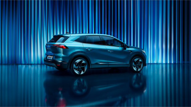 Renault Symbioz 2026: hybrid small SUV rival to the Toyota Corolla ...