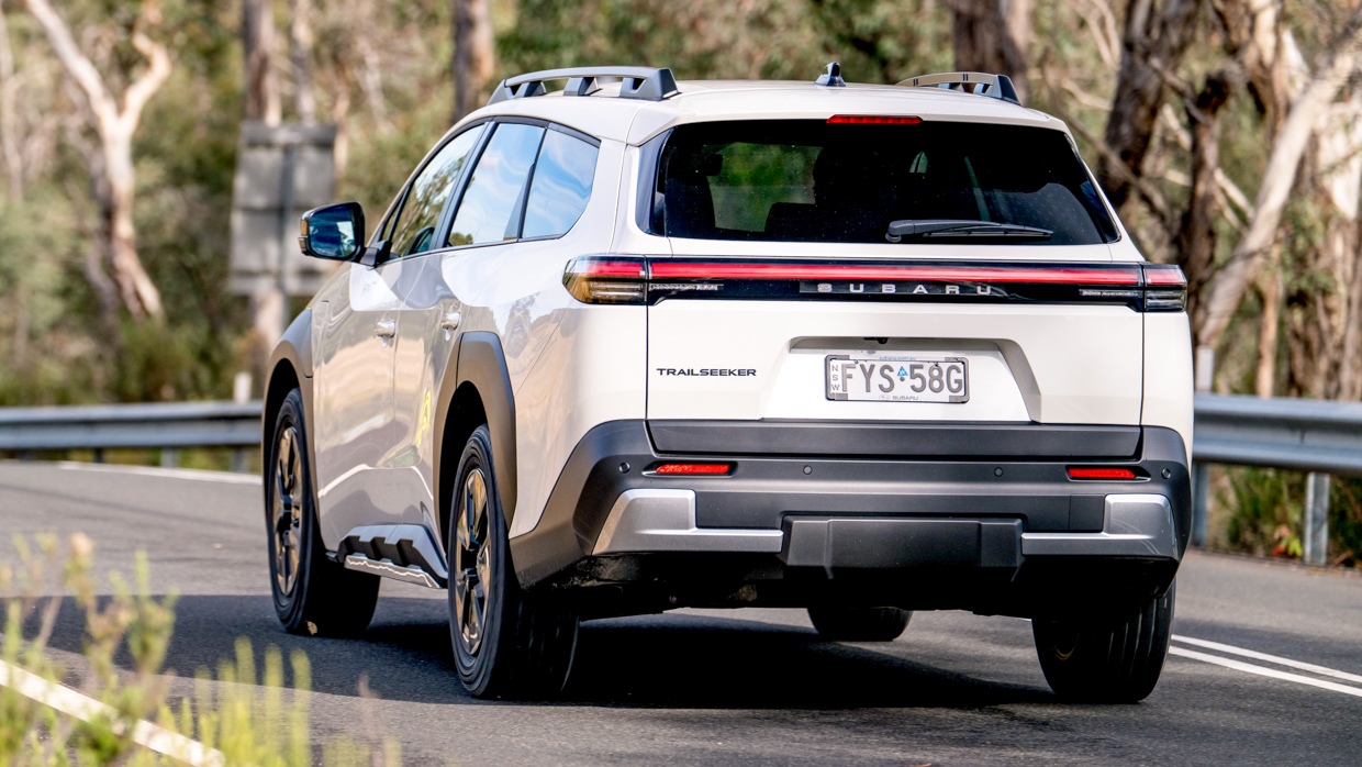 Subaru Trailseeker 2026 review - Chasing Cars
